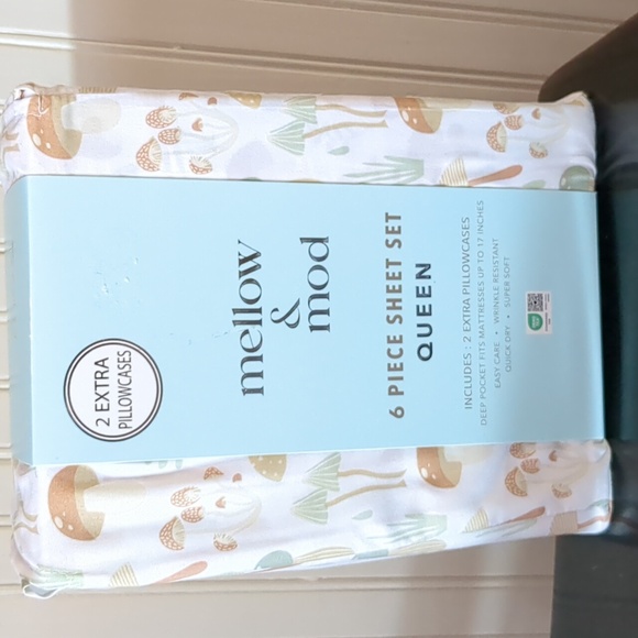 Mellow & Mod | Bedding | Mellow Mod Queen Size 6 Piece Sheet Set ...